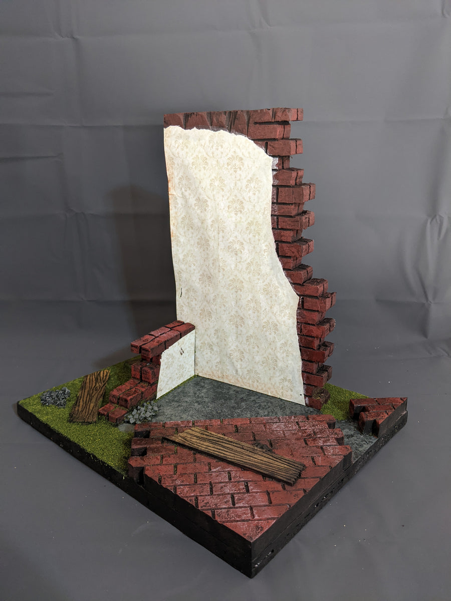 Destroyed Brick building action figure display diorama – Would you ...
